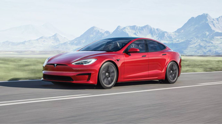 Tesla Model S Plaid Ultra Red