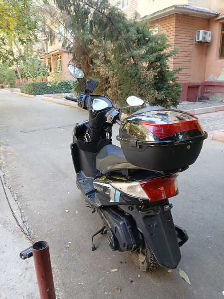 moped, benzinli skuter