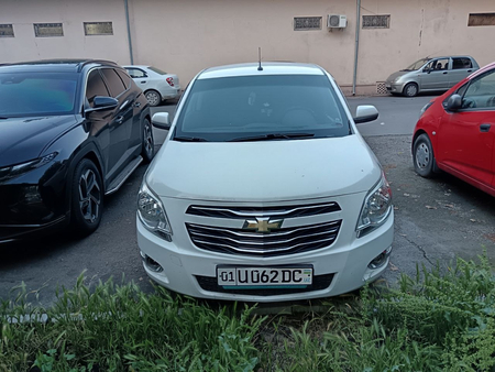 Хачу продать кобальт свою машину