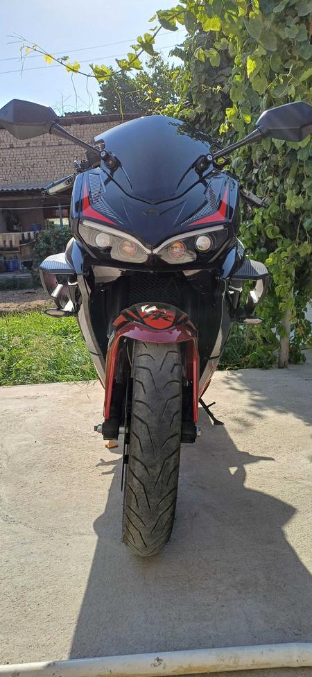 Мотоцикл  Ducati 400сс