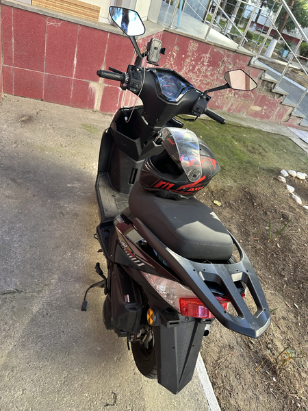 Skuter 125 kubli