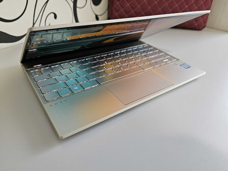 ПРОДАМ HP ENVY 13 Бизнес Ноутбук Core™ i5-8265U/8GB/256SSD/13.3