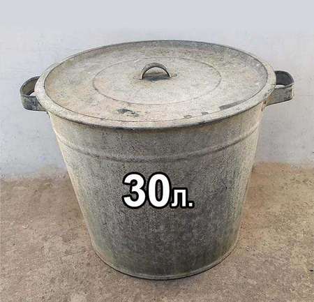 Кастрюли эмалированные 10,5 л; 21 л; 22 л. Советские.