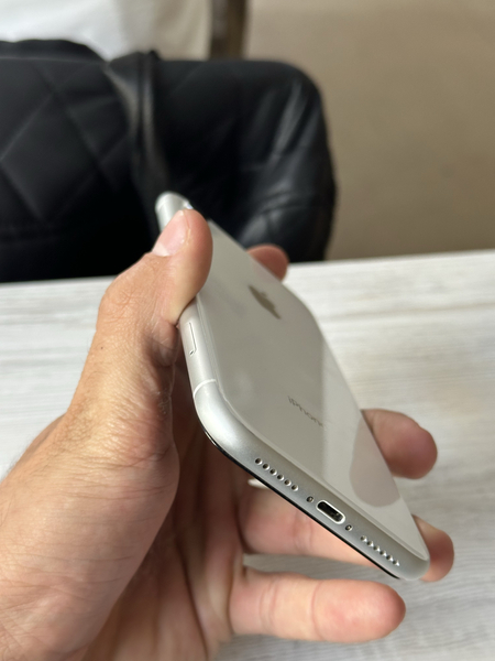 iphone Xr с гаратией