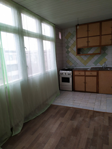 Сдам 2 комнатную квартиру на долгий срок