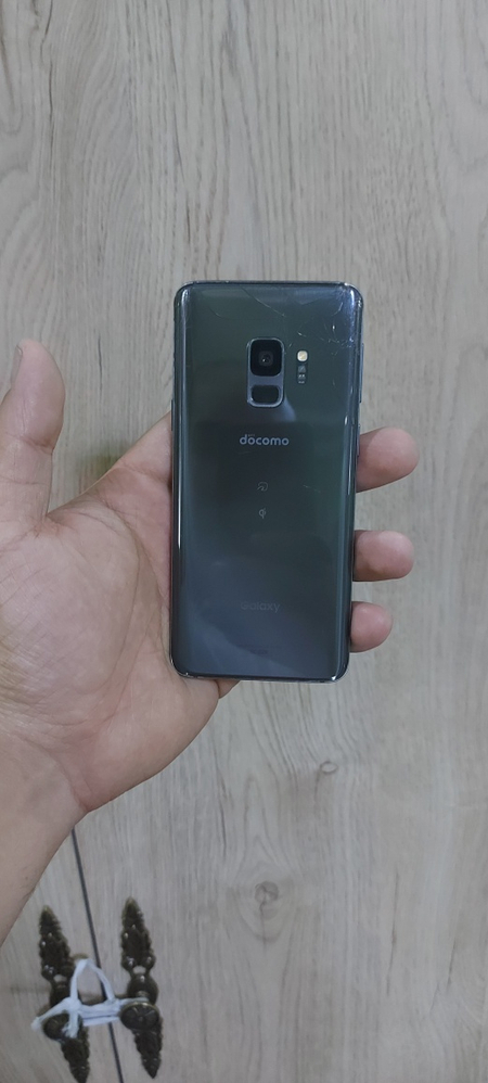 Samsung Galaxy S9 на запчасти