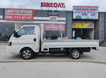 KIA BONGO |  Jac x200