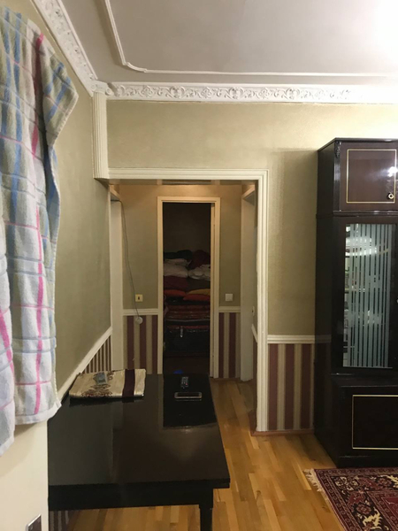 Продаю 4 комнатнкю каартру 77 серия М тинчлик