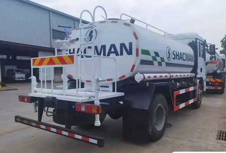 Водовоз(2023)  15 куб Shacman (сотувда мавжуд) ISUZU