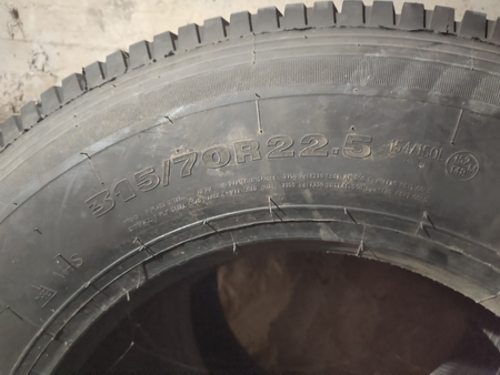 315/70 R 22 .5 .