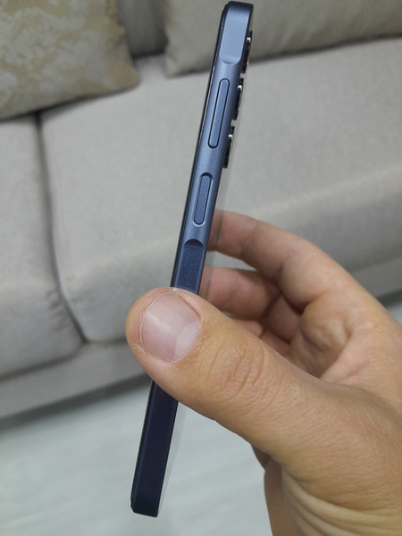 Samsung A25 128 1 oy bogan olinganiga
