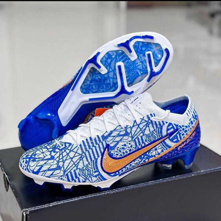 ТОП. Футбольные бутсы. Бутсы NIKE. Butsi NIKE! Новые модели! Доставка!