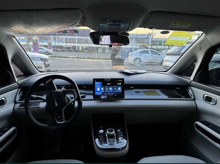 Продается семейные автомобиле