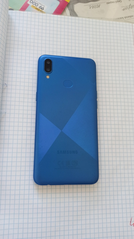 Samsung A10s holati ideal