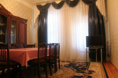Продаю СВОЮ часть дома