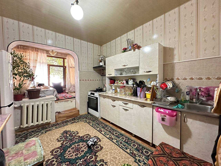 продается 4/1/9 квартира с  участком  на Карасу (119489
