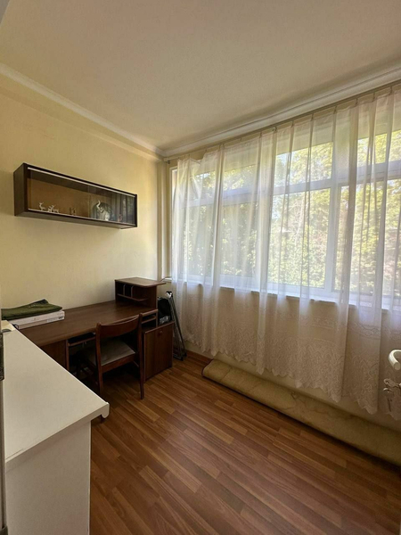 Продаётся 2/4/5 м.Космонавтов 49,3м² ор-р ЦУМ