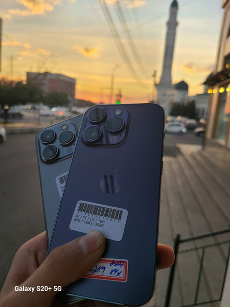 iPhone lar sotiladi