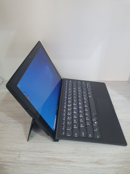 Lenovo i5-6200u 8/256gb SSD