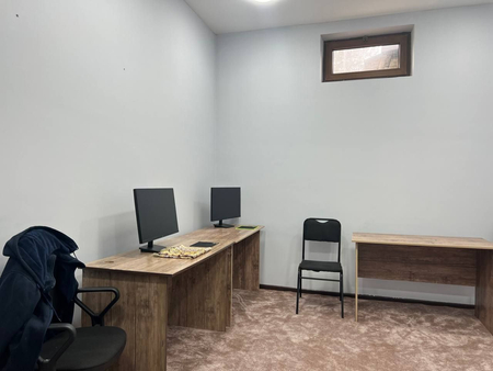 По низкой цене Офис В аренду