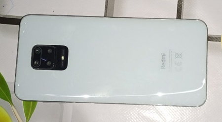 Redmi Not 9S  Karapka bor