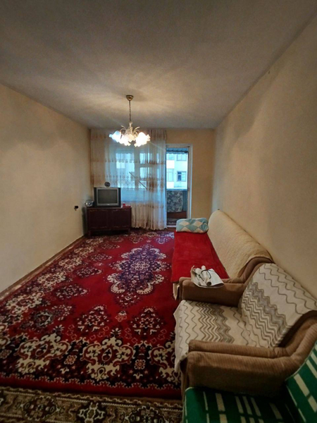Kafe bahor tomonda 2 xonali uy sotiladi