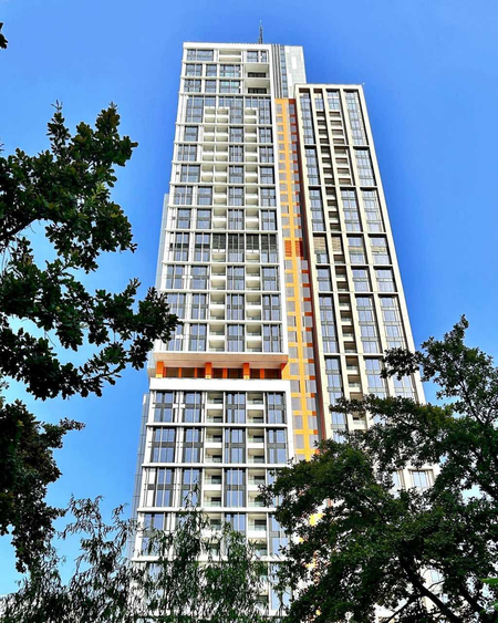 Срочно ПРОДАЁТСЯ 2ком квартира на ЖК Nest one вид на парк 25-этаж 53м2