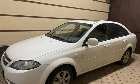 Gentra avtomabilini yillik 10% bilan