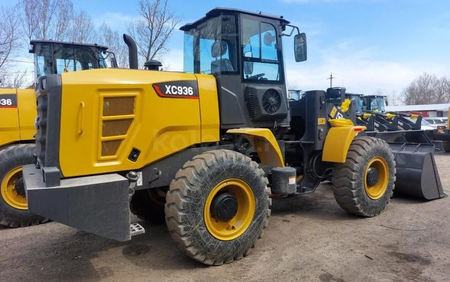 XCMG XC936 (1.8 M/kub, richag) halol nasiya savdoga