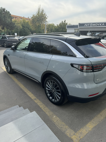 Leapmotor C11 EV elektr Smart 580 km