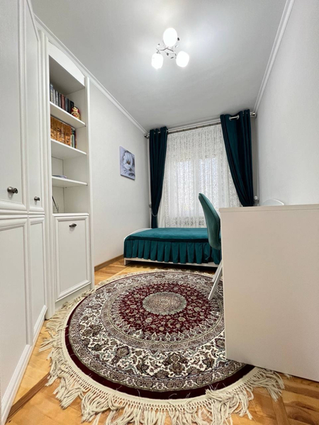 САзимова 4/5/5 в продаже квартира с евро ремонтом…!