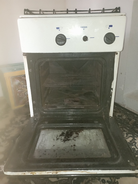 Gaz plita sotiladi 2 kalonkali