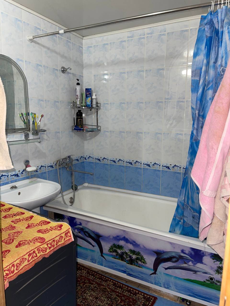 Mirobod tumani qoyliq massiv 4 da balkon 2.6
