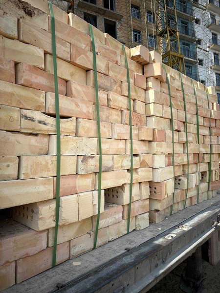 Gisht кирпич 1380 сум dastavkasi bilan