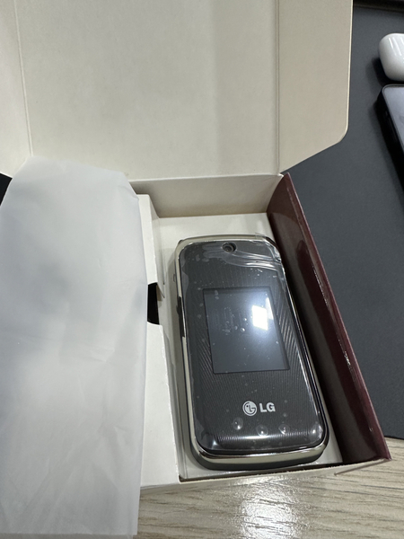 Perfektum telefon LG yangi