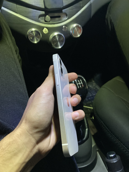 Iphone 12 oq rang sotiladi