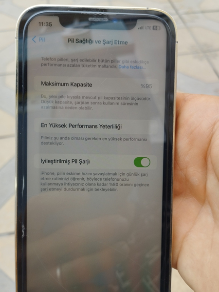 iPhone XR sotiladi 14 pro korpusda
