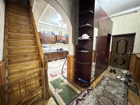 Продаеться Дом 5 соток. Средний ремонт. Мирабад