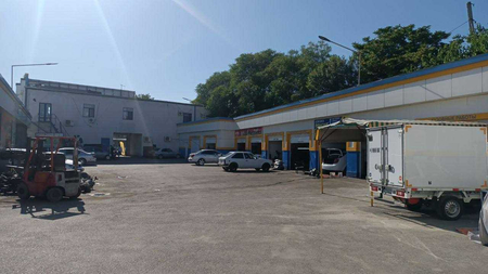Продаётся частный автосервис.