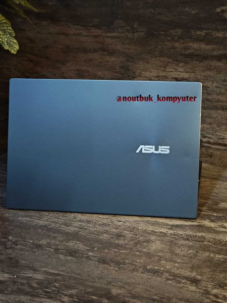 Мощный Стильный Asus Zenbook Duo