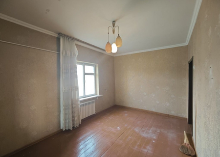 Продаётся 1/1/5, болкон 2×6. ЭКО базар, Буз 2,