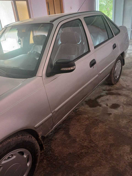 Nexia 2 Sotiladi