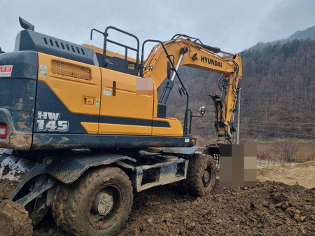 Excavator Hyundai | HW145