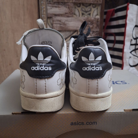 Adidas Superstar