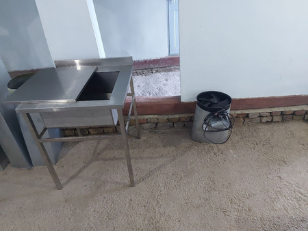 fast foodxona uchun kerakli barcha jihozlar holati yangi dastafka bor