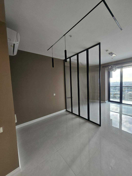 Продается 1/7/27 в  ЖК NRG U-Tower ориентир м.Дружба Народов 40м2