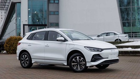 Byd E2 Luxury 405 км- 16500$ - 1 йил Гарантияси билан!