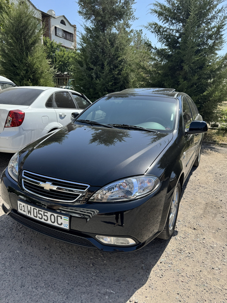 Jentra qora 5000km probeg