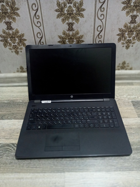 Hp core i3 7020u