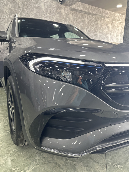 Mercedes Benz EQB 350